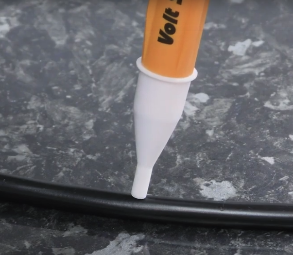 How to use a Volt Stick 230Y voltage tester